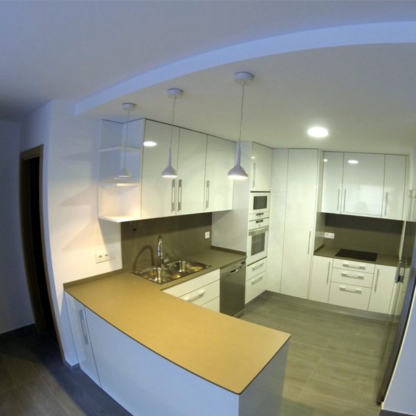 Fusters a Andorra - Troba el teu fuster de confinaça a Andorra!